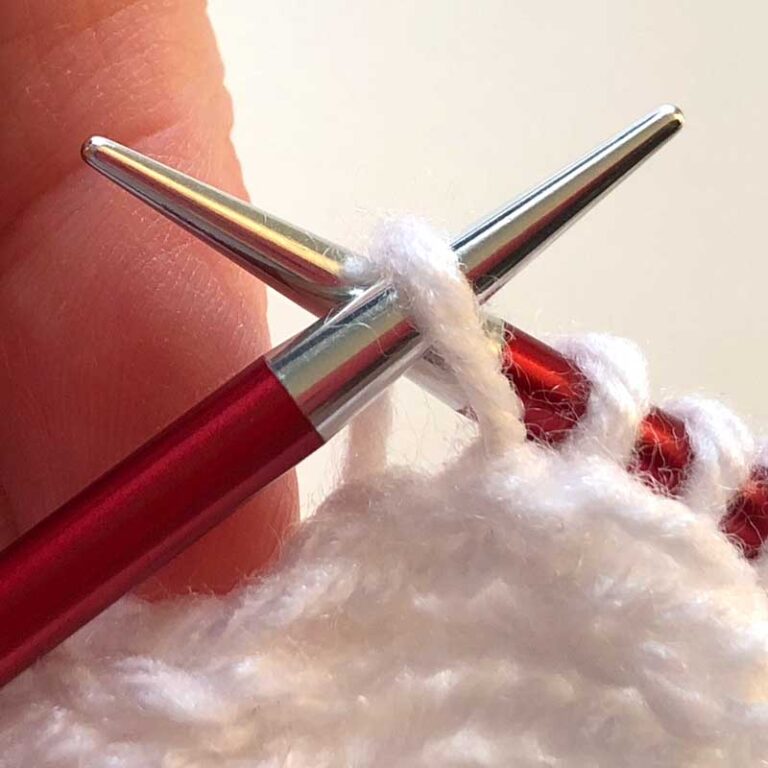 Pick Up Twisted Stitches for a Heel Flap - Knotions Magazine