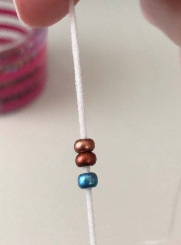 Beading with SuperFloss - Knotions Magazine