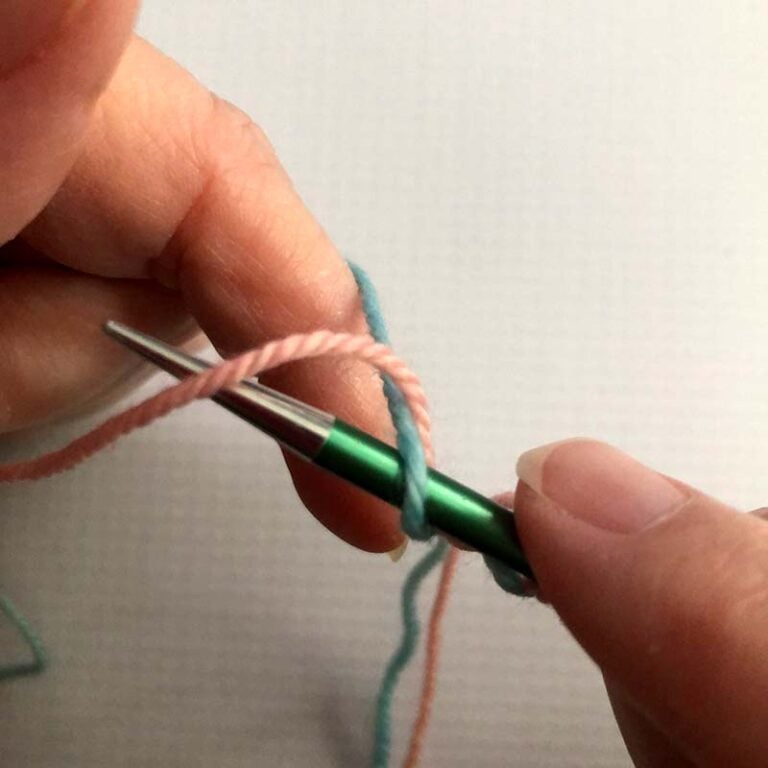 Italian Cast On - Knotions Magazine