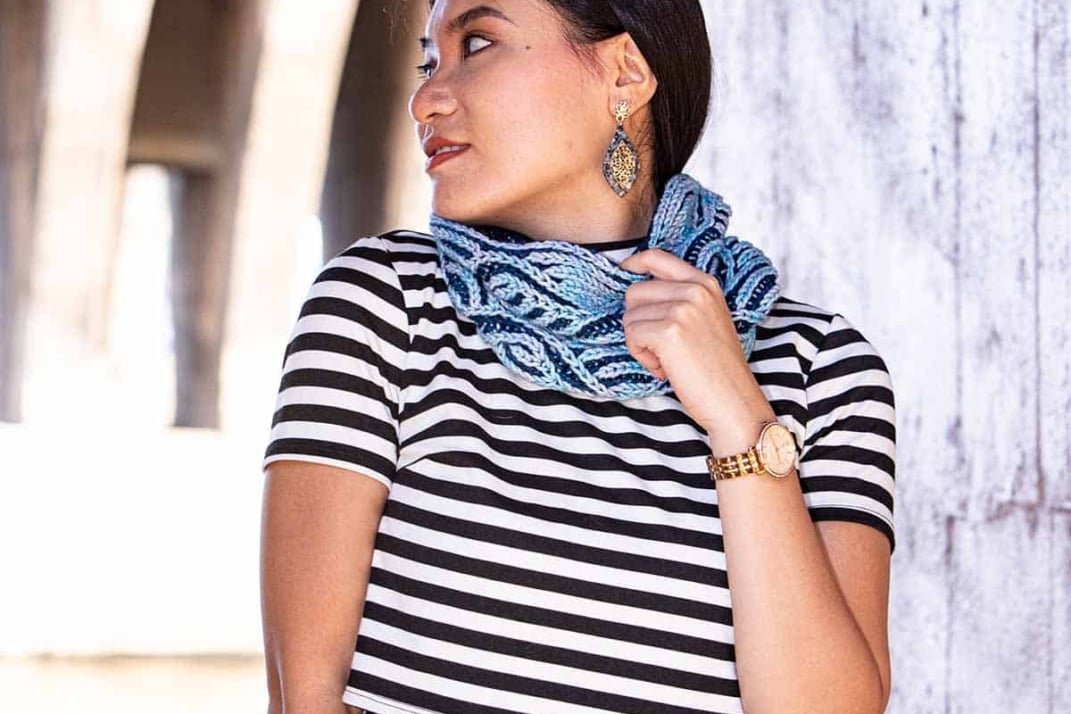 Pacifica Cowl - Knotions Magazine