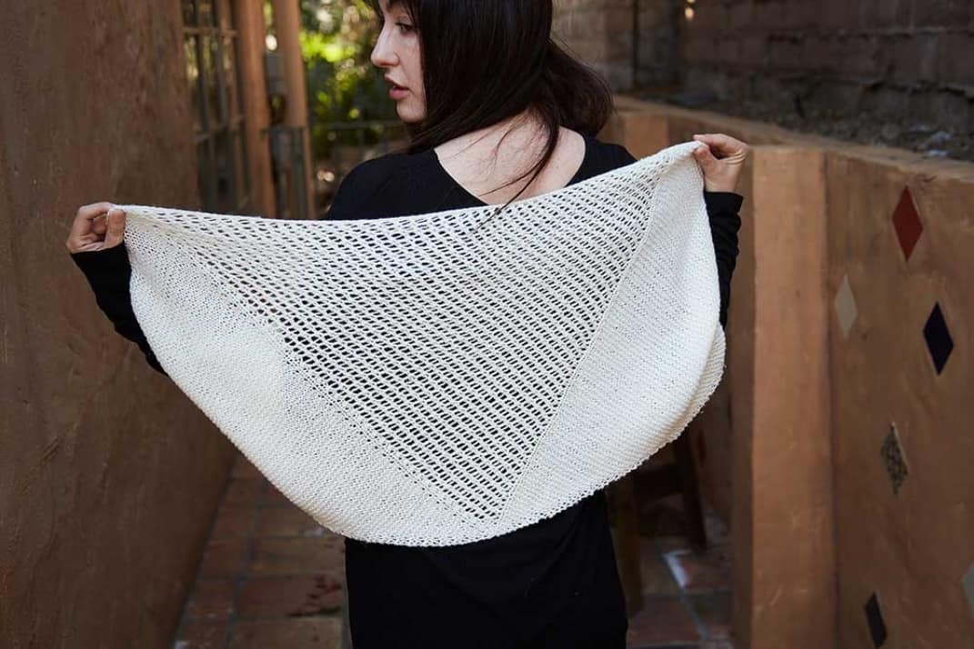 Plain and Fancy Shawl - Knotions Magazine
